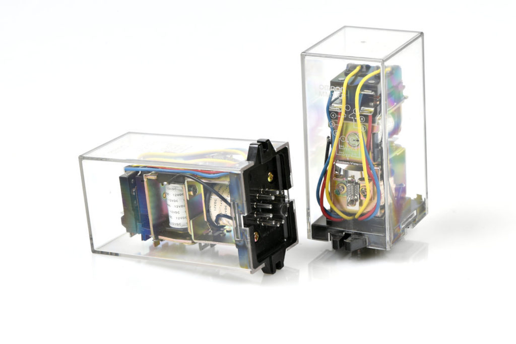 MM2K Latching Relays - Apeco